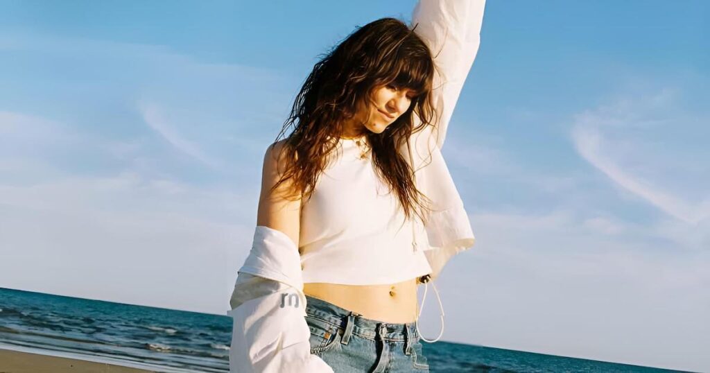 Elisa dedica ai fan l’inedito “Canzone per noi"