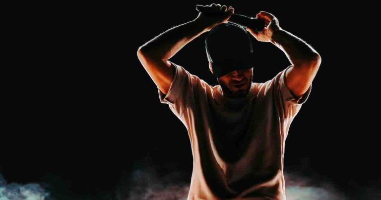 Raf torna alla dimensione live annunciando le date del tour "Infinito ...